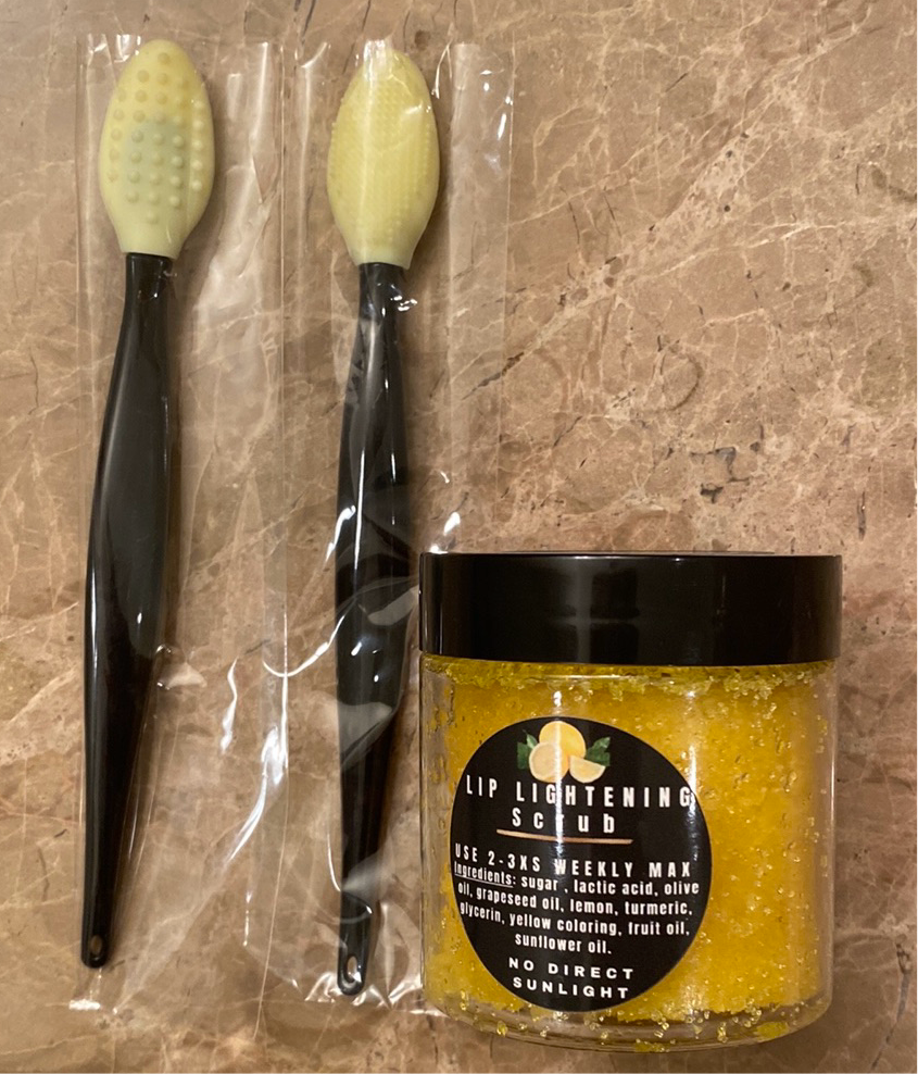 Lemon Turmeric Lightening Lip Scrub 🍋 – The Lavish Company
